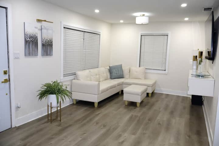 Soluna Cozy Family Home 5 Min From Busch Gardens - Tampa