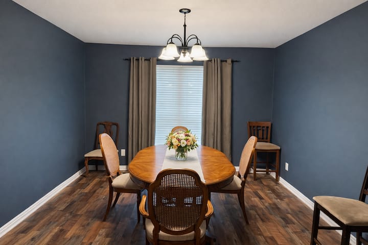 Centrally Located | Backyard | Parking - Broken Arrow, OK