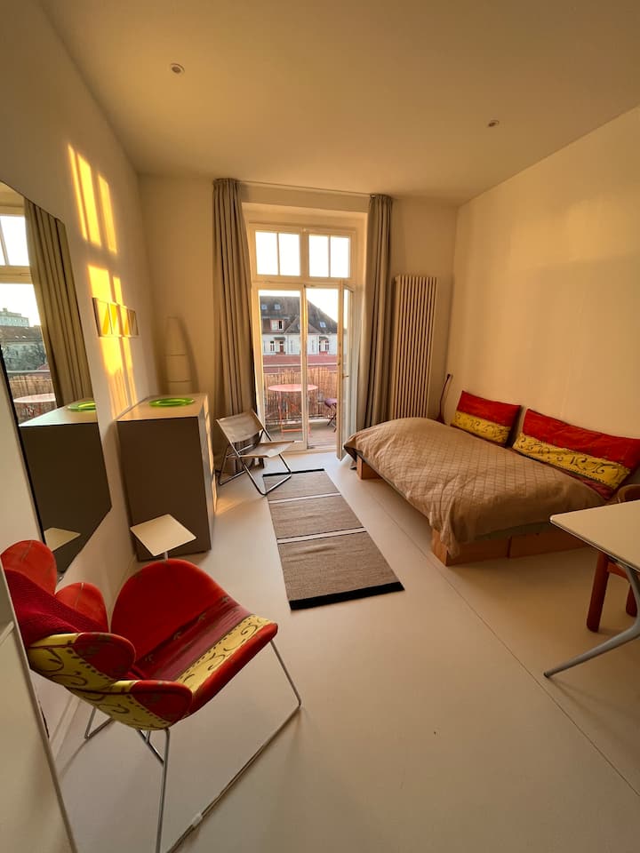 Sonniges Und Ruhiges Appartment In Der Südvorstadt - Leipzig