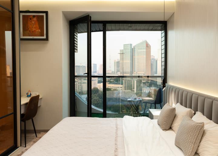 Akash Apartments — студия с видом на Tashkent City - Uzbekistan