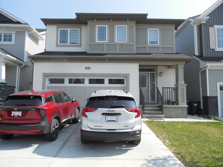 Homey Getaway Close To Airport. - Calgary