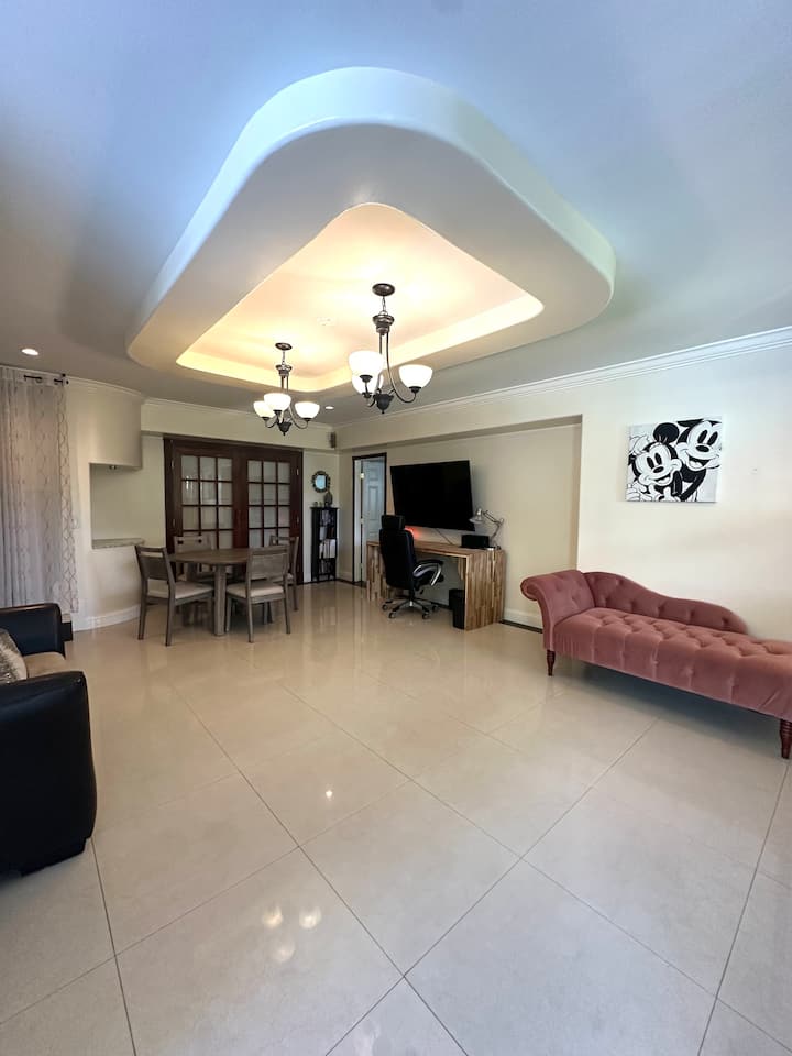 Pool Side Apartment In Palm Beach/central - West Palm Beach, FL