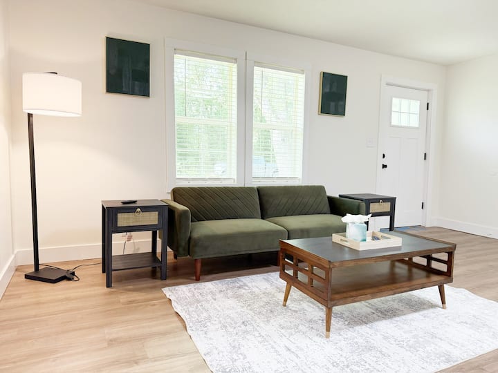Lovers Ln Retreat - 3bd/1br - Henderson, KY