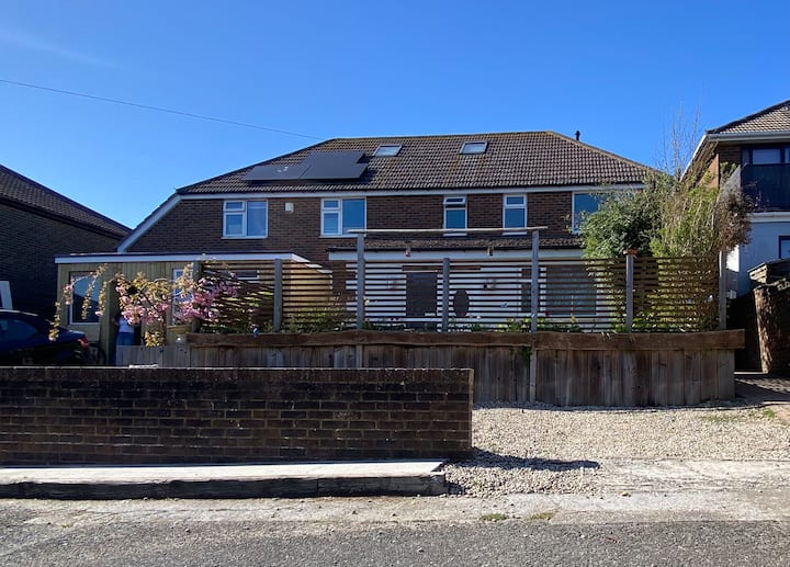 Home From Home - ドーバー