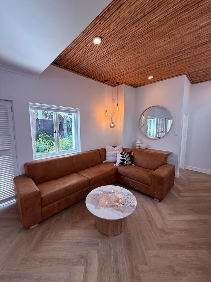 Tji-tjak On Mitchell - Hermanus