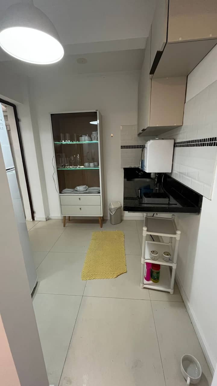 Ap De 01 Dorm Com Gardem, Bairro São João, Poa/rs - Porto Alegre