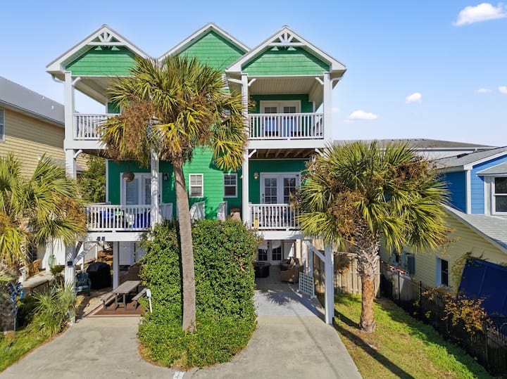 Casa Kiwi On Ocean - Carolina Beach, NC