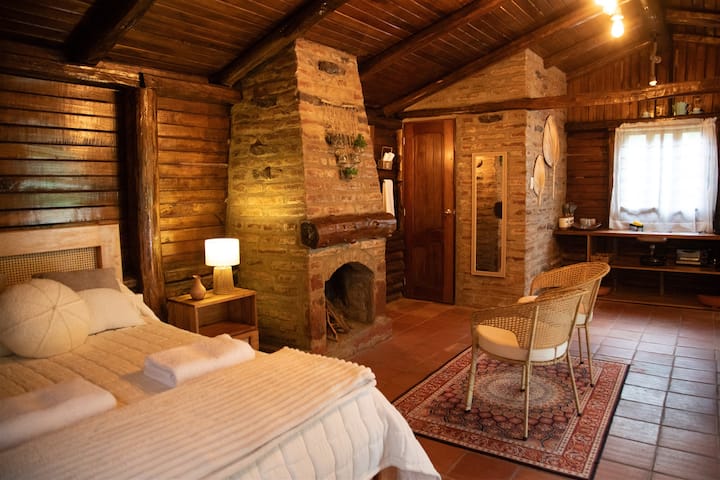 Hermosa Cabaña Con Chimenea En Puembo - Napo