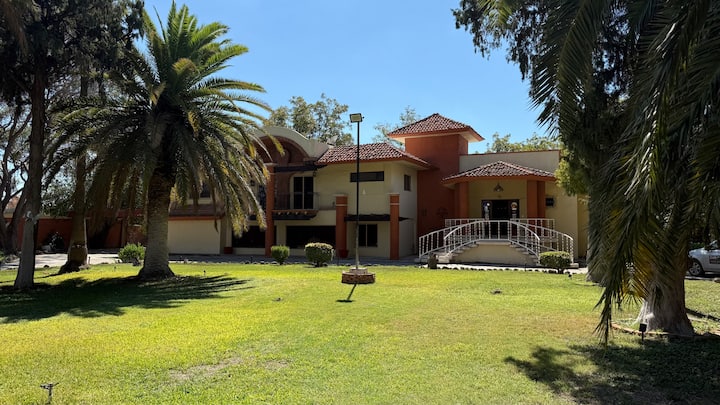 Quinta Briana Casa Completa - Nuevo Leon