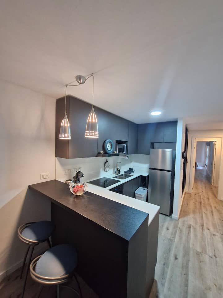 Al Lado De La Playa, Restaurantes Y El Wtc - Montevideo