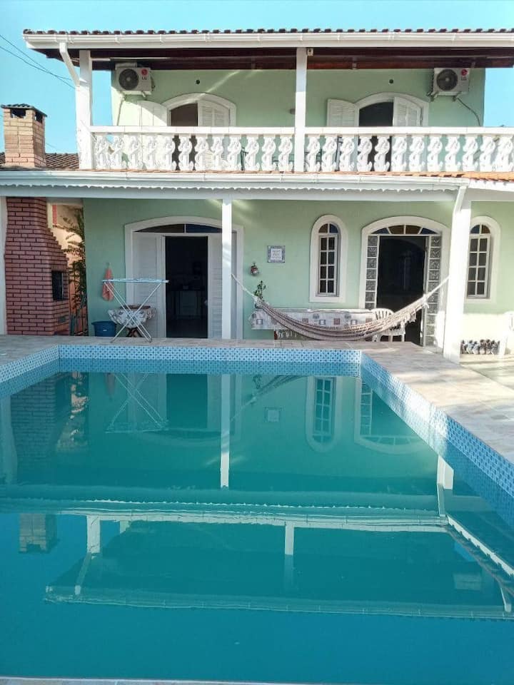 Sobrado Com Piscina Na Praia Das Astúrias - Santos