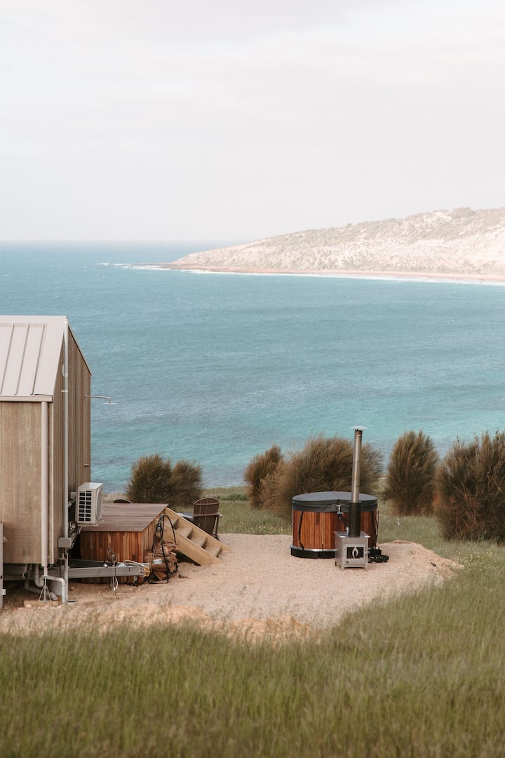 Off-grid Tiny House By The Sea - Kangaroo Island