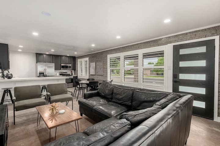 Mid-century Chic - Walking Distance Downtown Tempe - Tempe, AZ