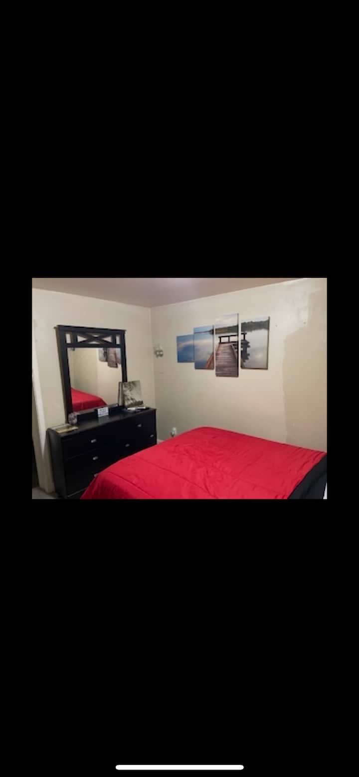 Apartment In Hampton - Hampton