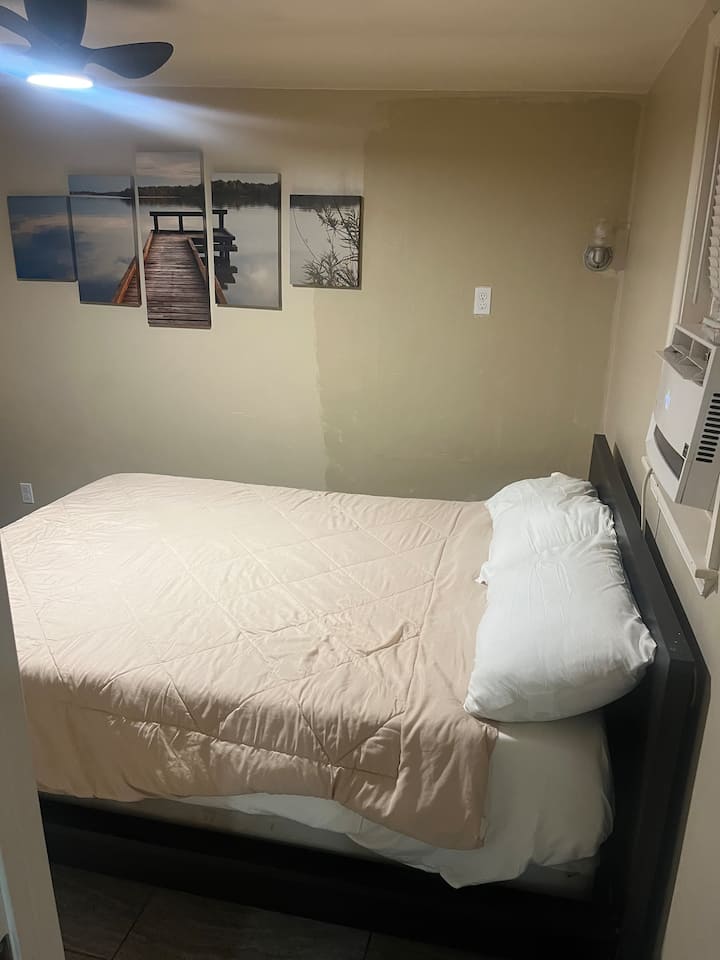 Apartment In Hampton - Hampton, VA