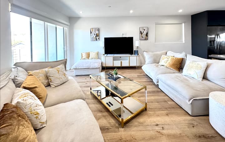 Amazing Hollywood Townhome5 Beds, Rooftop &Parking - Hollywood