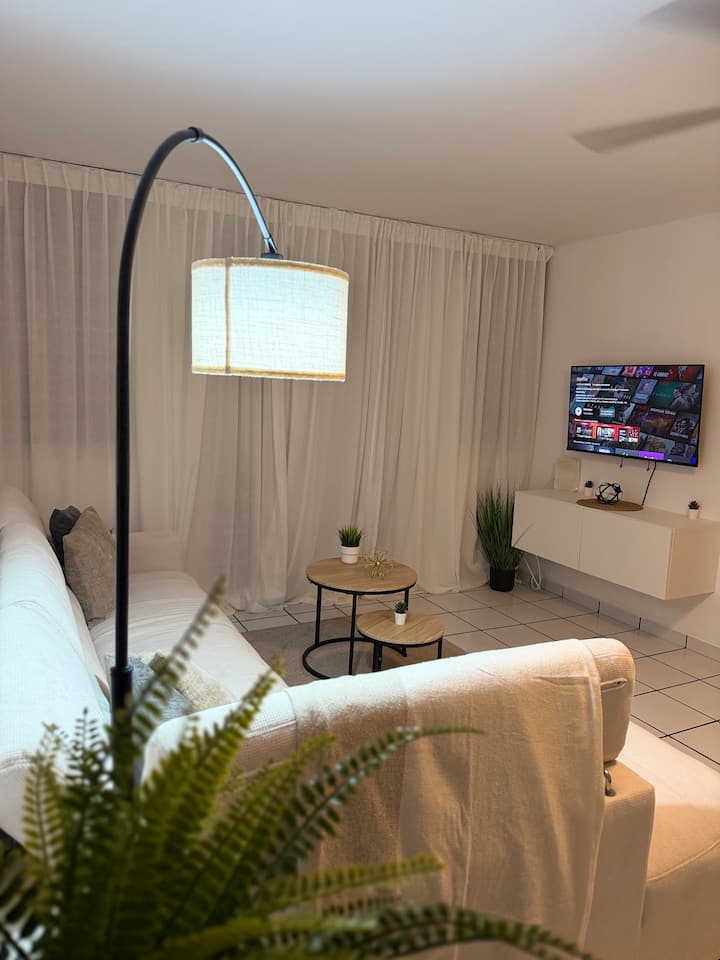 Casa Con Balcón Y Parking, A 10 Min Del Aeropuerto - Puerto Rico