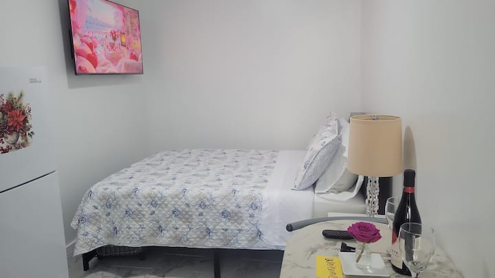 Pequeño Paraíso. - Miami, FL