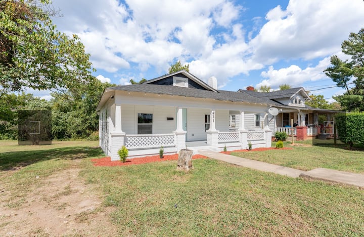 Cozy Renovated House - Winston-Salem, NC
