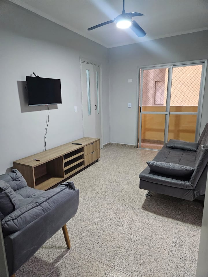 Ap Mobiliado, óTima Localização - Santos