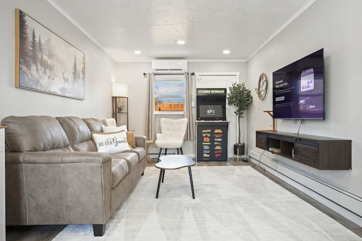 2/1 W. Arcade Machine & Waffles, Centrally Located - Casper, WY