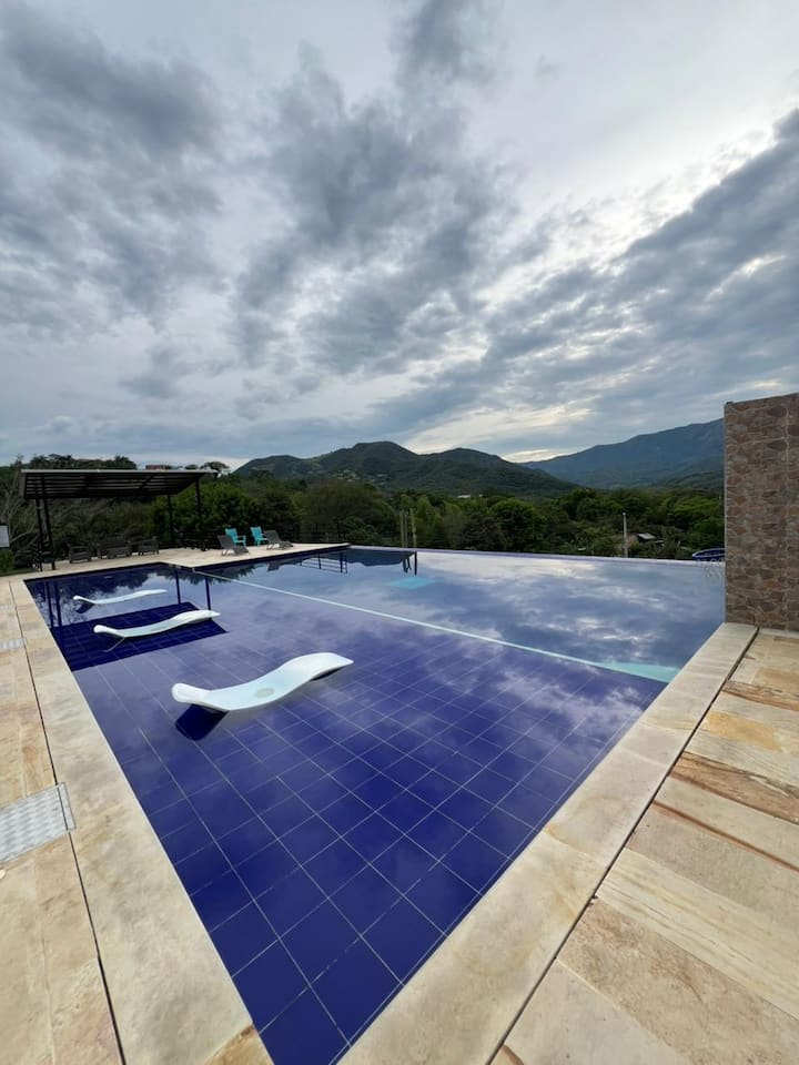 Casa Finca Tipo Lux , Piscina, Juegos, Lago Y Mas - Anapoima