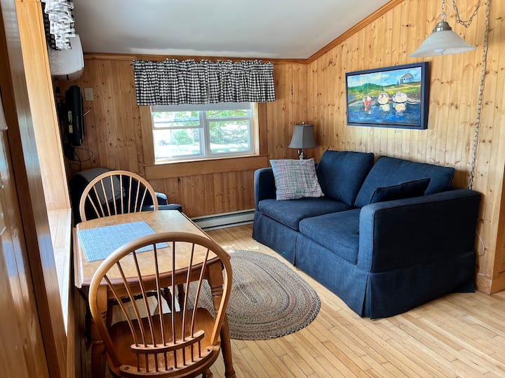 One Bedroom Corner Apartment, Ocean Views - St. Andrews