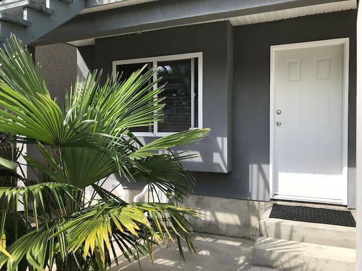 Yvr Garden Suite - Vancouver