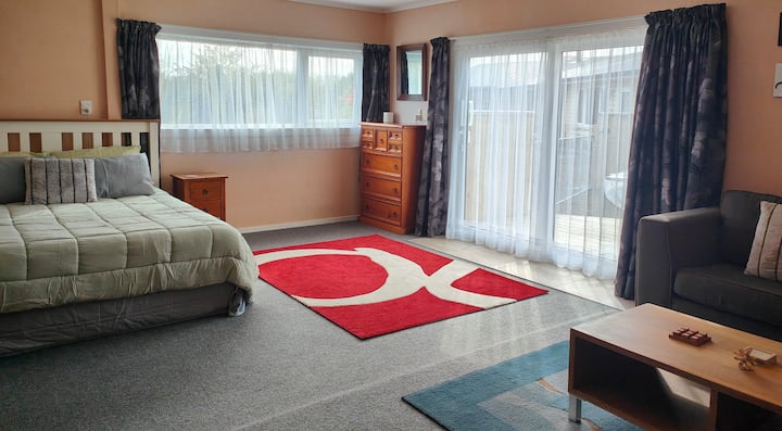 The Studio - Inglewood