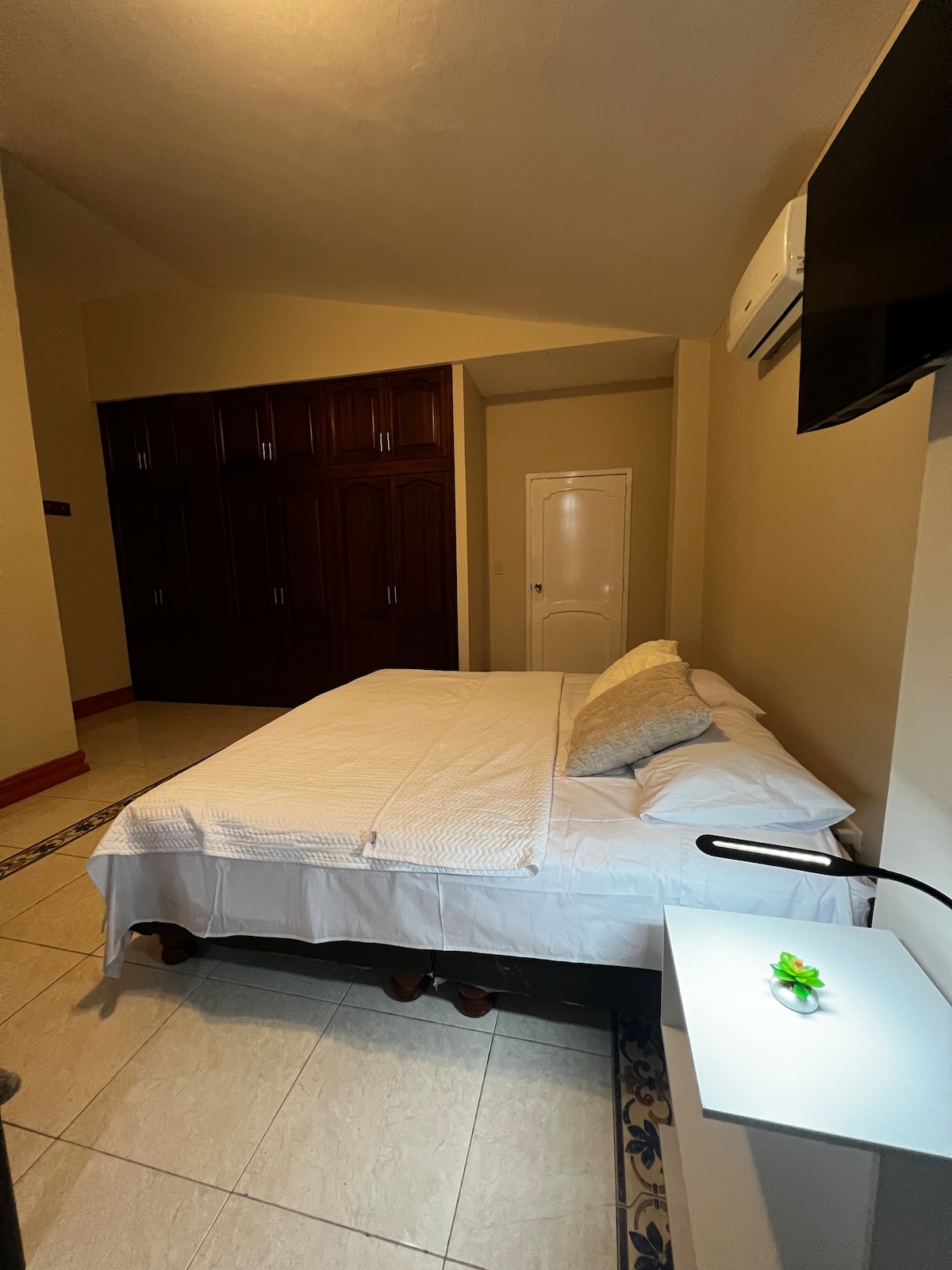 Chambre Mantarraya - Casas particulares (Cuba) à louer à Manta, Manabí ...