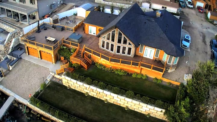Echo Lake Escape - Dock, Hot Tub, Game Room - Saskatchewan
