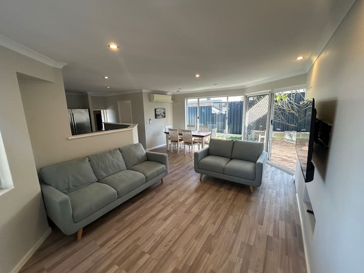 Frangipani Inn - Perth