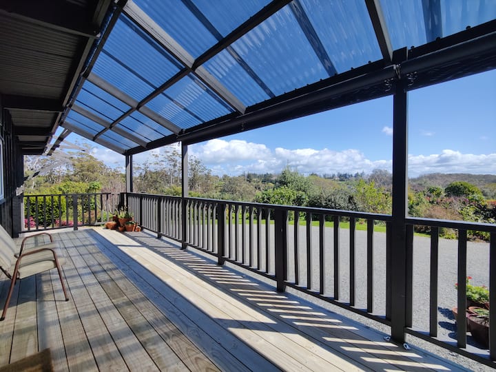 The Weekender - Bay Of Islands