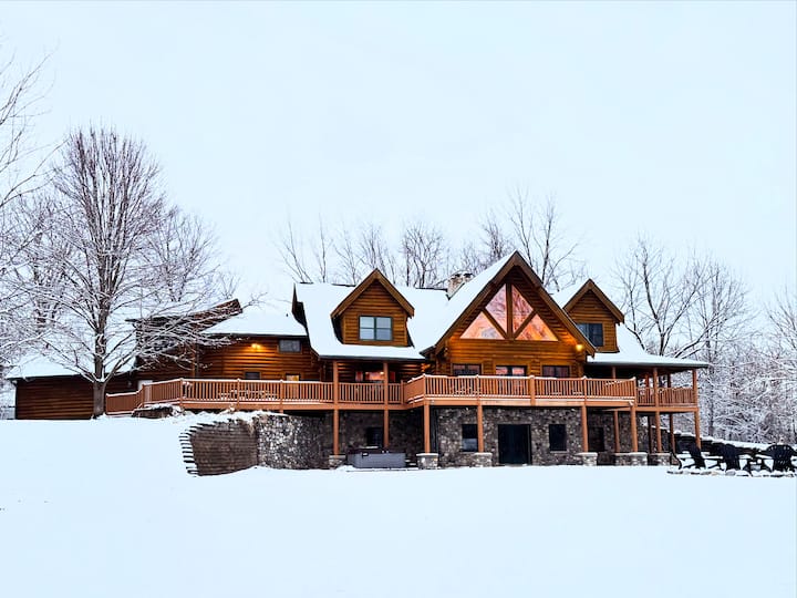 4 King Ensuites+hottub+theater+pooltable+firepit - Indiana (State)