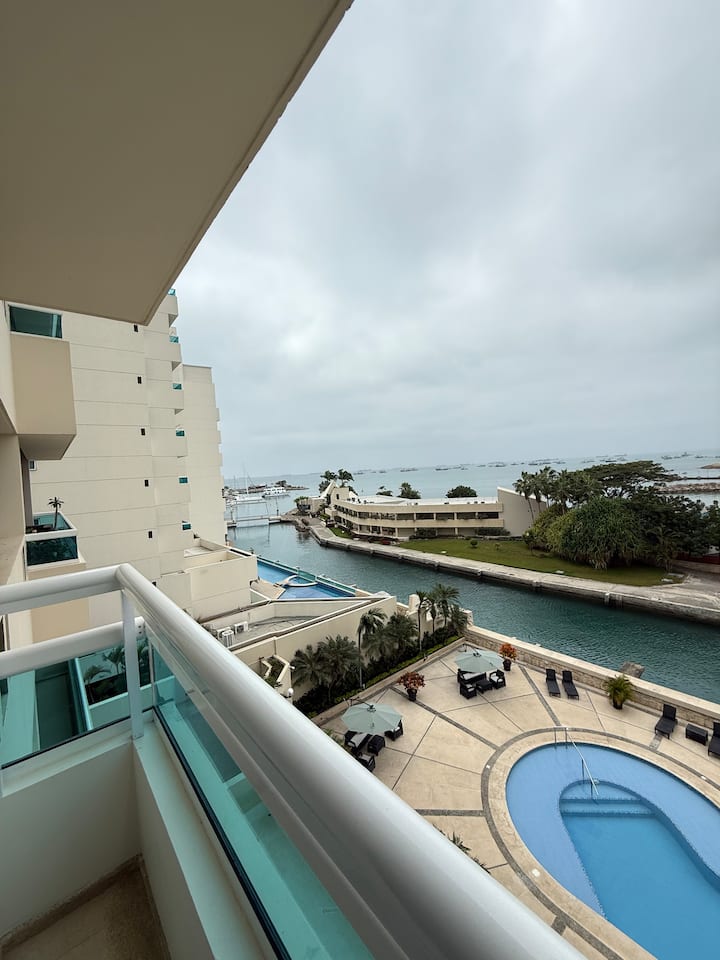 Departamento Moderno Con Vista Al Mar - La Libertad