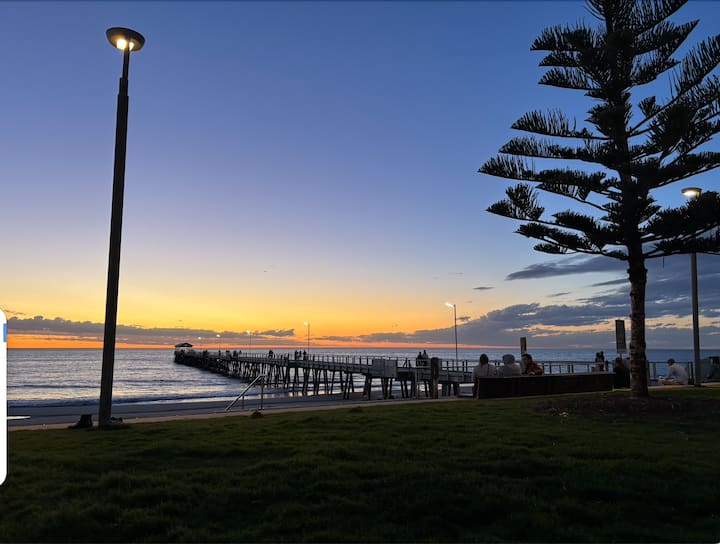 3 Bedroom House Footsteps From Henley Beach - Adelaida