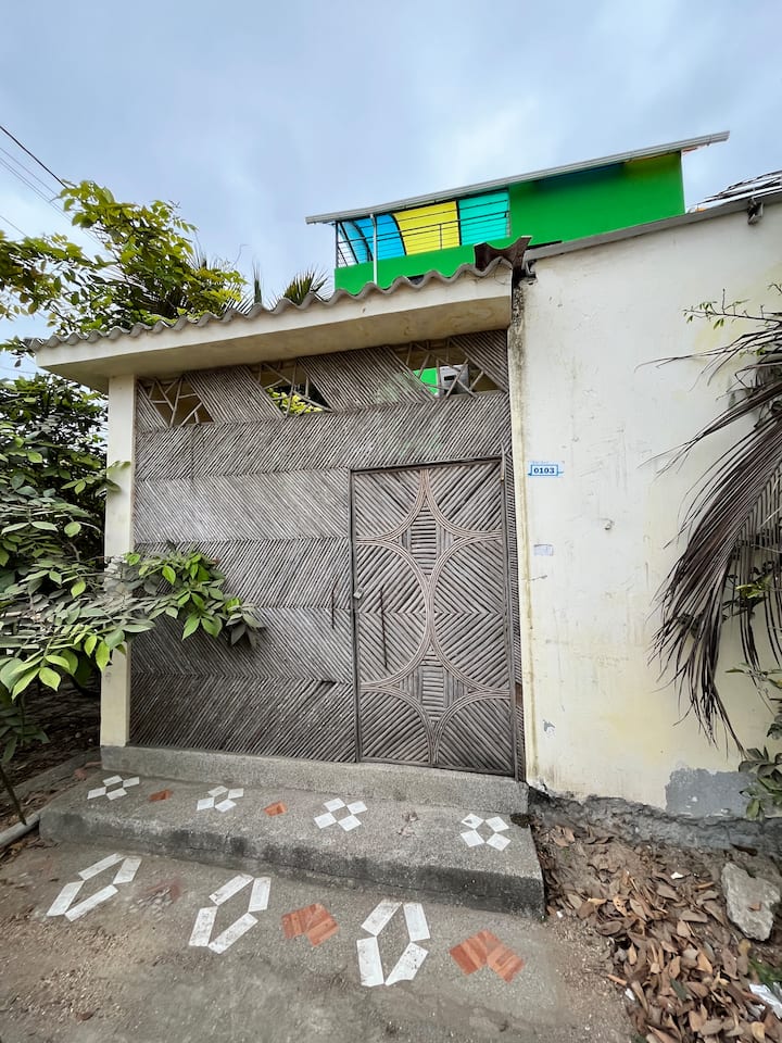 Acogedora Casa En Ayangue - Ayangue