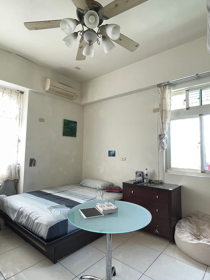 A Private Un-suite In Xinfeng Central With A Lift - 新竹市