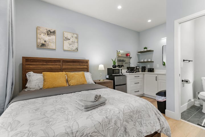 Yieldmax (11) | Studio Bath+kitchen+priv Entry - 2 - San José