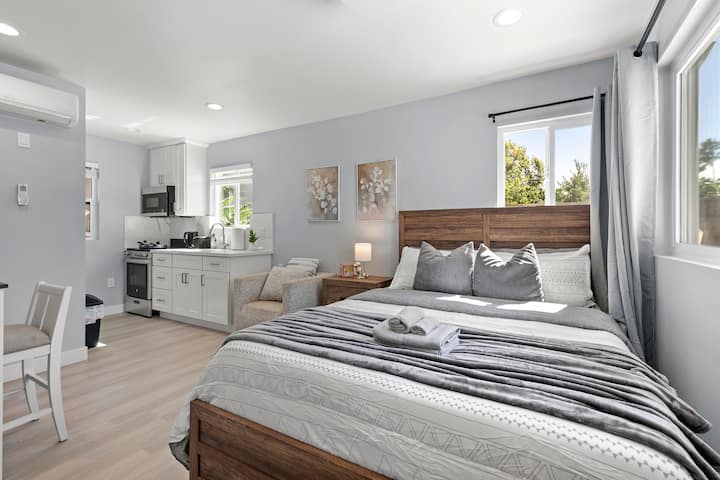 Yieldmax (11) | Studio Bath+kitchen+priv Entry - A - SAP Center at San Jose