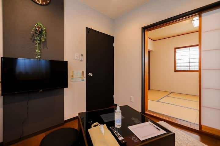 箱根湯本｜徒歩15〜20分・独立バスルーム＆キッチン付きアパート（b号） - Hakone