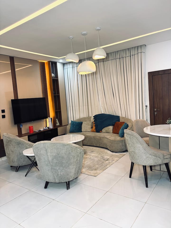 2 Bedroom Tcees Apartment - アブジャ
