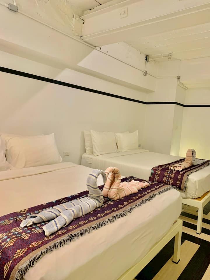 Bangkok Loft For Groups With Balcony Near Museum - バンコク
