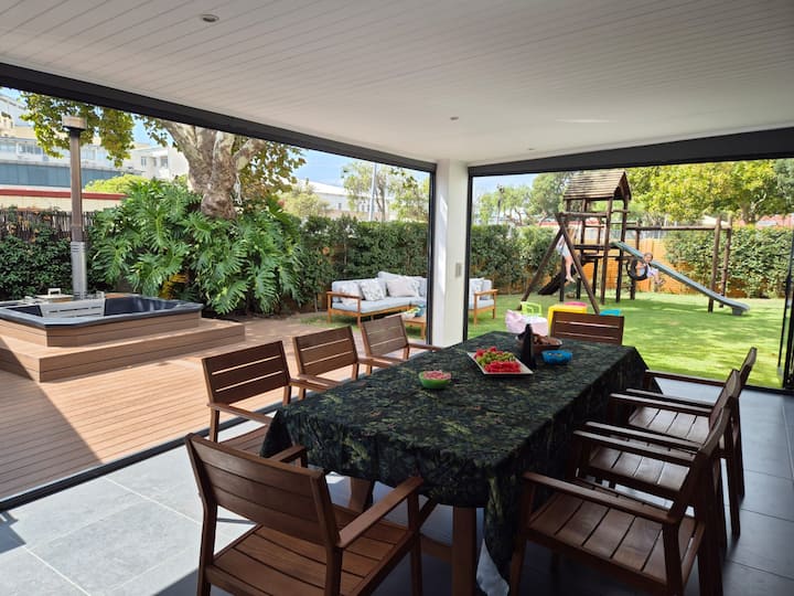 Family Home In Rondebosch - Ciudad del Cabo