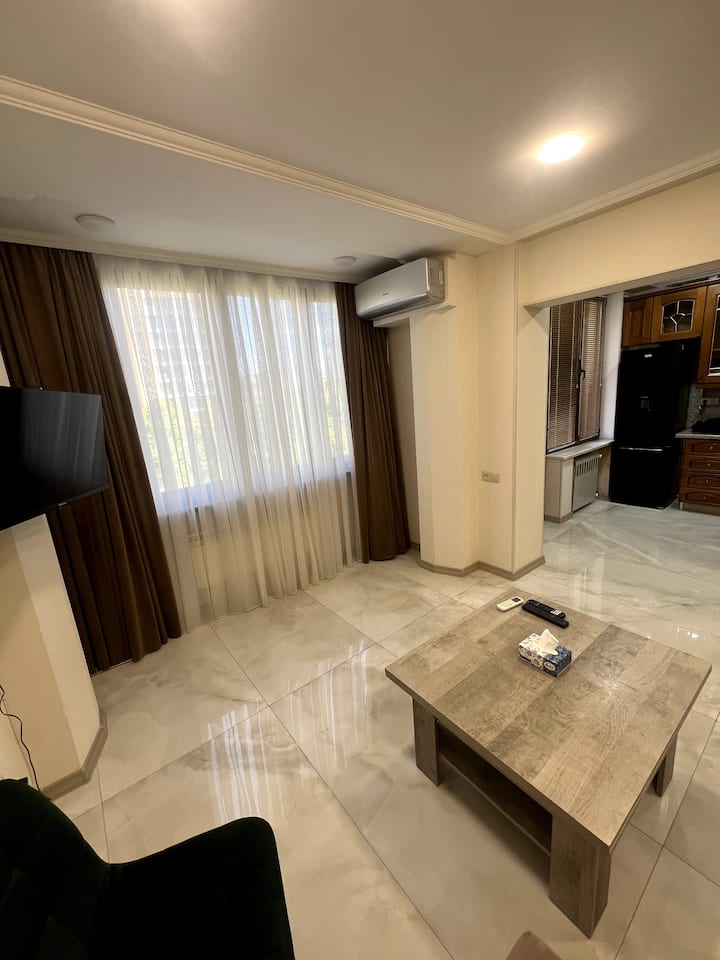 Mashtots-byuzand | Malibu | 24/7 | Self Check-in - Yerevan