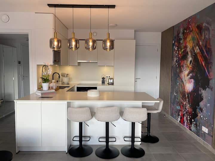 Appartement Moderne Et Cosy D'une Chambre Près De - Anderlecht