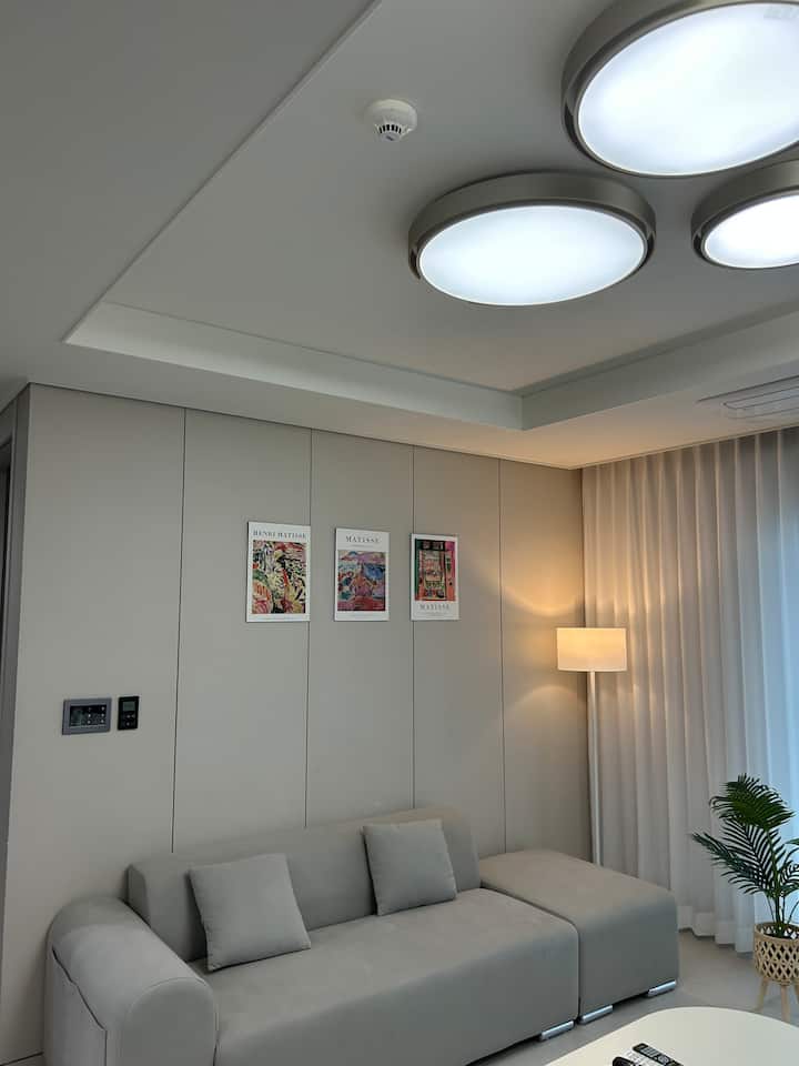 [Op1]19-4 오픈특가 오션뷰 테라스(방3개/욕실2개) 롯데 아울렛 이케아 도보5분 - Busan