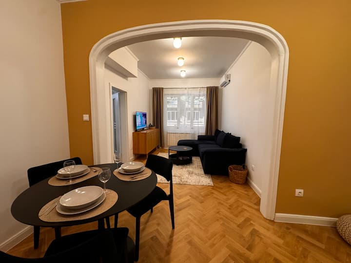 Old City Center Quite Flat - Sofia