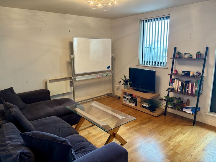 Modern 2-bedroom Apartment In City Centre - Liverpool central station