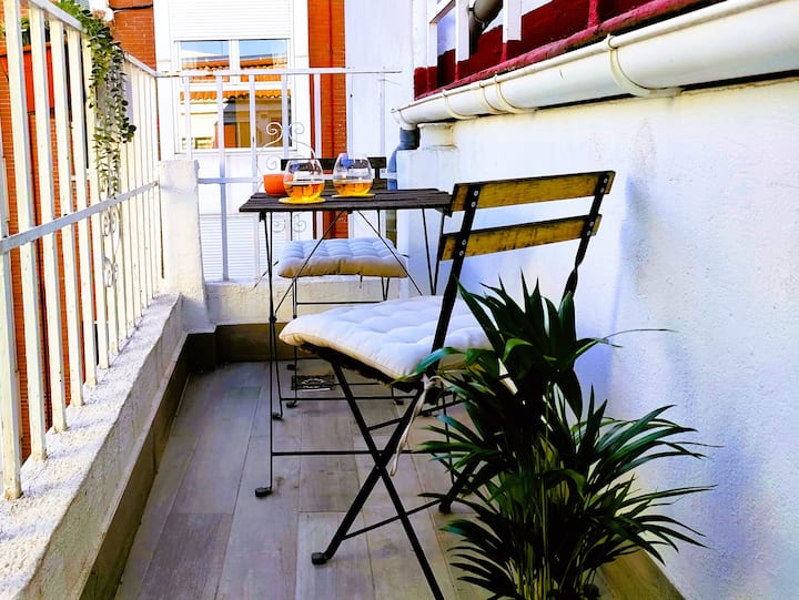 Flat With City Views For 8 Persons - Madrid